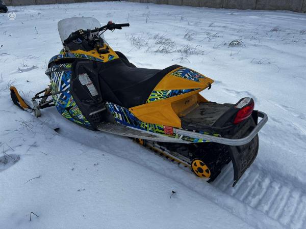 Ski Doo MXZ 2006 in Panevezys, with an engine capacity of 0.60 L and mileage of 9 thousand km for 1990 €, photo 4 on AUTOMOTO.COM.LV