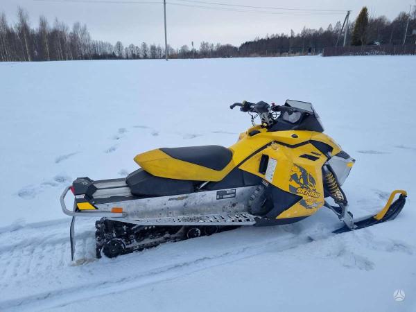 Ski Doo MXZ 2008 в Каунас, объемом двигателя 0.80 л и пробегом 2 тыс. км за 2750 €, фото 4 на AUTOMOTO.COM.LV