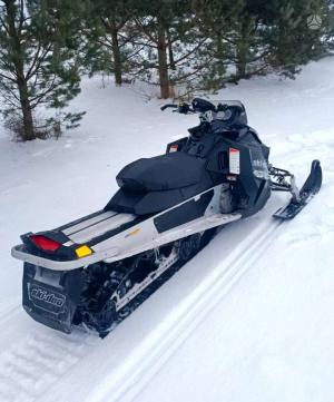 Ski Doo MXZ 2009 Anykščiai, ar dzinēja tilpumu 0.80 L un nobraukumu 8 tūkst. km par 3550 €, foto 3 vietnē AUTOMOTO.COM.LV