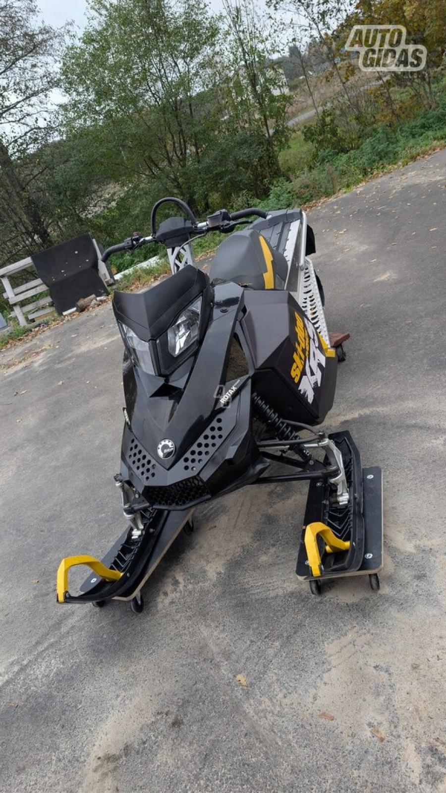 Ski Doo MXZ 2012 in Vilnius, with an engine capacity of 0.00 L and mileage of 0 thousand km for 3500 €, photo 1 on AUTOMOTO.COM.LV