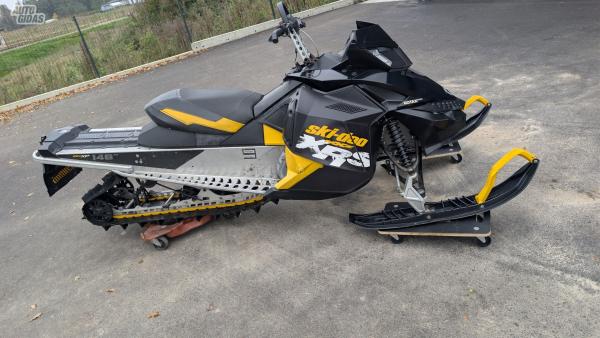 Ski Doo MXZ 2012 Viļņa, ar dzinēja tilpumu 0.00 L un nobraukumu 0 tūkst. km par 3500 €, foto 4 vietnē AUTOMOTO.COM.LV