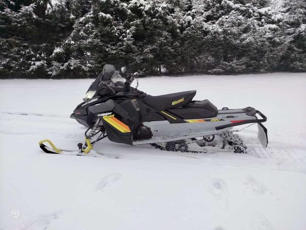 Ski Doo MXZ 2019 in Silute, with an engine capacity of 0.85 L and mileage of 12 thousand km for 7000 €, photo 2 on AUTOMOTO.COM.LV