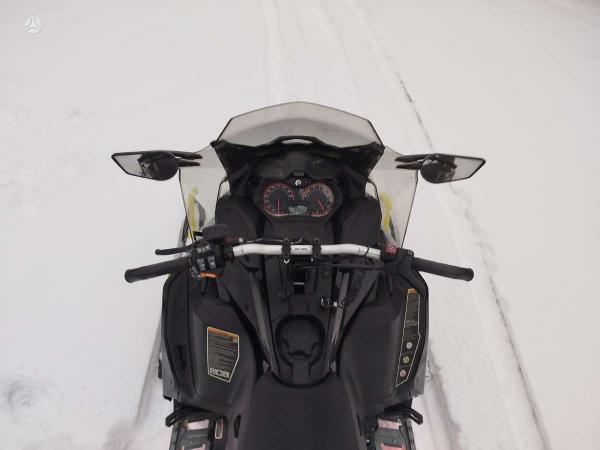 Ski Doo MXZ 2019 in Silute, with an engine capacity of 0.85 L and mileage of 12 thousand km for 7000 €, photo 3 on AUTOMOTO.COM.LV