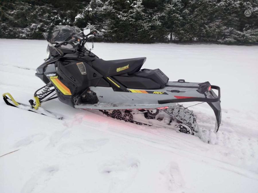 Ski Doo MXZ 2019 в Шилуте, объемом двигателя 0.85 л и пробегом 12 тыс. км за 7000 €, фото 4 на AUTOMOTO.COM.LV