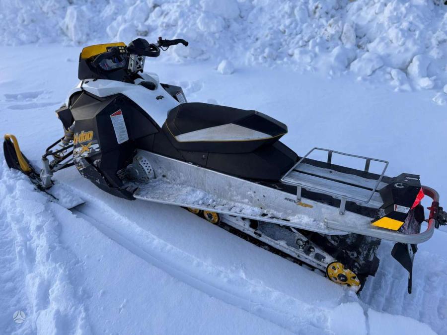 Balts Ski Doo MXZ 2009 Klaipėda, ar dzinēja tilpumu 0.60 L un nobraukumu 7 tūkst. km par 3500 €, foto 6 vietnē AUTOMOTO.COM.LV