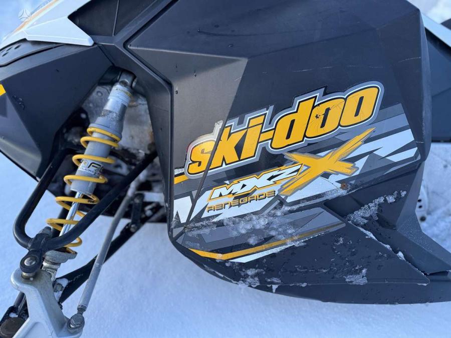 Balts Ski Doo MXZ 2009 Klaipėda, ar dzinēja tilpumu 0.60 L un nobraukumu 7 tūkst. km par 3500 €, foto 11 vietnē AUTOMOTO.COM.LV