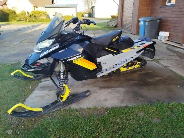 Dzeltens Ski Doo MXZ 2019 Šilutė, ar dzinēja tilpumu 0.85 L un nobraukumu 12 tūkst. km par 9000 €, foto 5 vietnē AUTOMOTO.COM.LV