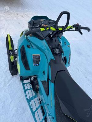 Ski Doo Summit 2022 в Вильнюс, объемом двигателя 0.85 л и пробегом 80 тыс. км за 12300 €, фото 6 на AUTOMOTO.COM.LV
