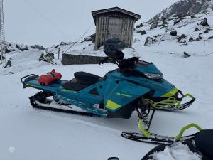 Ski Doo Summit 2022 в Вильнюс, объемом двигателя 0.85 л и пробегом 60 тыс. км за 12800 €, фото  на AUTOMOTO.COM.LV