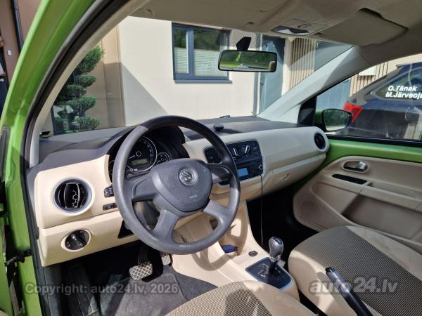 Skoda Citigo 2013 Tallina, ar dzinēja tilpumu 1.00 L un nobraukumu 155 tūkst. km par 3850 €, foto 5 vietnē AUTOMOTO.COM.LV