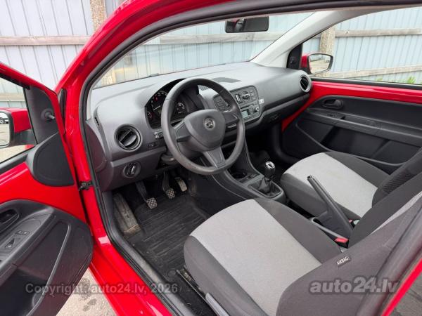 Red Skoda Citigo 2014 in Tallinn, with an engine capacity of 1.00 L and mileage of 164 thousand km for 3600 €, photo 5 on AUTOMOTO.COM.LV