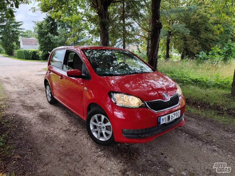 Red Skoda Citigo 2017 in Vilkaviskis, with an engine capacity of 1.00 L and mileage of 242 thousand km for 2450 €, photo 5 on AUTOMOTO.COM.LV