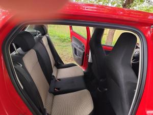 Red Skoda Citigo 2017 in Vilkaviskis, with an engine capacity of 1.00 L and mileage of 242 thousand km for 2450 €, photo 19 on AUTOMOTO.COM.LV