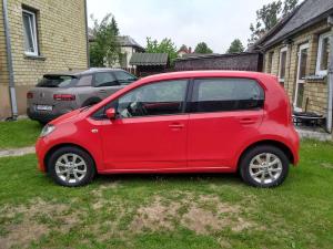 Red Skoda Citigo 2017 in Vilkaviskis, with an engine capacity of 1.00 L and mileage of 240 thousand km for 2450 €, photo 8 on AUTOMOTO.COM.LV