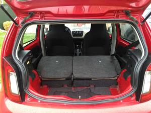 Red Skoda Citigo 2017 in Vilkaviskis, with an engine capacity of 1.00 L and mileage of 240 thousand km for 2450 €, photo 25 on AUTOMOTO.COM.LV
