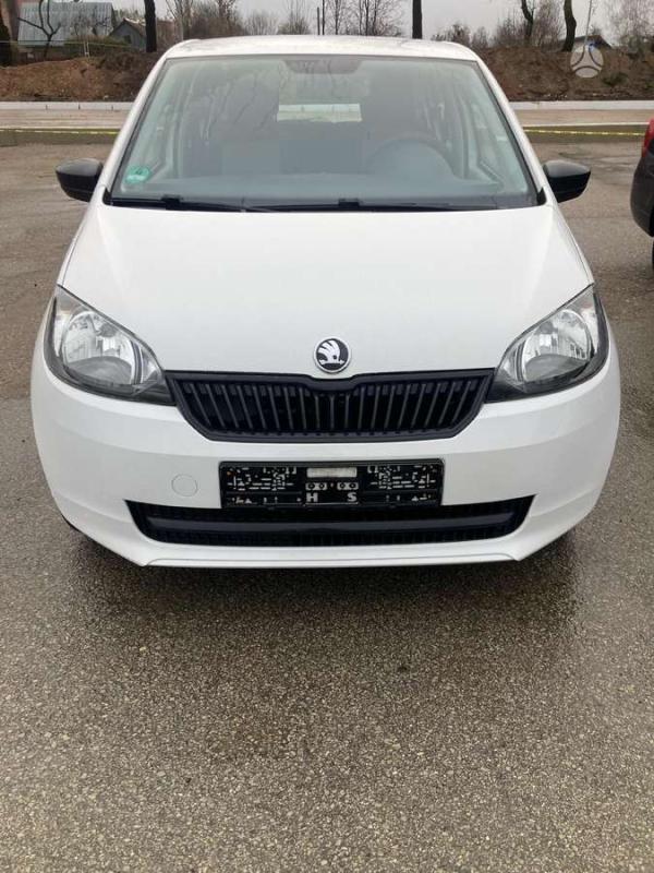 White Skoda Citigo 2013 in Rokiskis, with an engine capacity of 1.00 L and mileage of 127 thousand km for 2500 €, photo 5 on AUTOMOTO.COM.LV