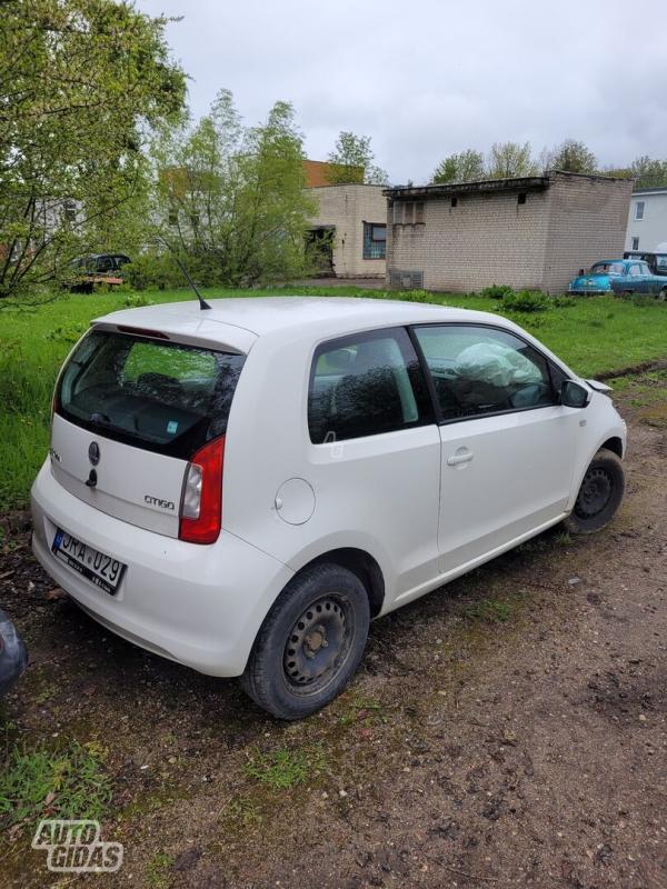 White Skoda Citigo 2013 in Kaunas, with an engine capacity of 1.00 L and mileage of 138 thousand km for 799 €, photo 3 on AUTOMOTO.COM.LV