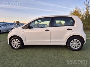 White Skoda Citigo 2014 in Liepaja, with an engine capacity of 1.00 L and mileage of 86 thousand km for 4400 €, photo 8 on AUTOMOTO.COM.LV