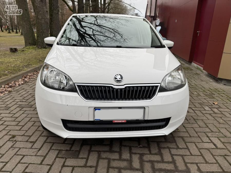 White Skoda Citigo 2015 in Kaunas, with an engine capacity of 1.00 L and mileage of 130 thousand km for 3800 €, photo 3 on AUTOMOTO.COM.LV