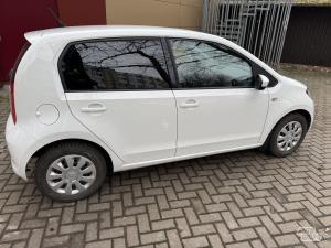 White Skoda Citigo 2015 in Kaunas, with an engine capacity of 1.00 L and mileage of 130 thousand km for 3800 €, photo 7 on AUTOMOTO.COM.LV