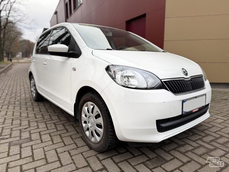 White Skoda Citigo 2015 in Kaunas, with an engine capacity of 1.00 L and mileage of 130 thousand km for 3800 €, photo 9 on AUTOMOTO.COM.LV