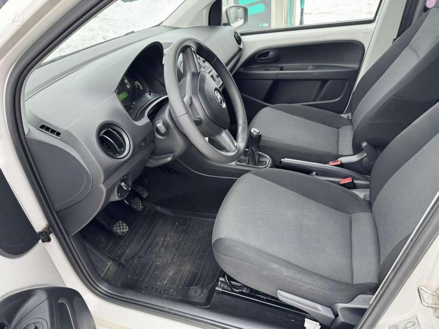 Balts Skoda Citigo 2015 Kauņa, ar dzinēja tilpumu 1.00 L un nobraukumu 130 tūkst. km par 3750 €, foto 19 vietnē AUTOMOTO.COM.LV