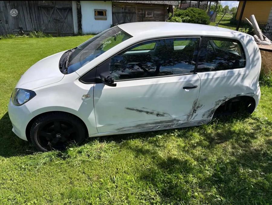 Balts Skoda Citigo 2016 Ukmergė, ar dzinēja tilpumu 1.00 L un nobraukumu 166 tūkst. km par 1200 €, foto 4 vietnē AUTOMOTO.COM.LV