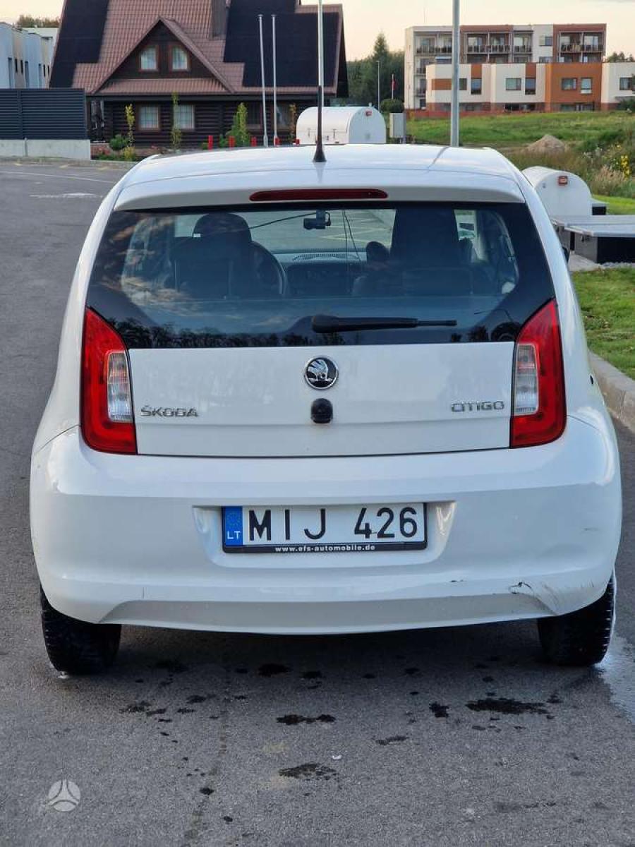 Balts Skoda Citigo 2017 Viļņa, ar dzinēja tilpumu 1.00 L un nobraukumu 190 tūkst. km par 2800 €, foto 5 vietnē AUTOMOTO.COM.LV
