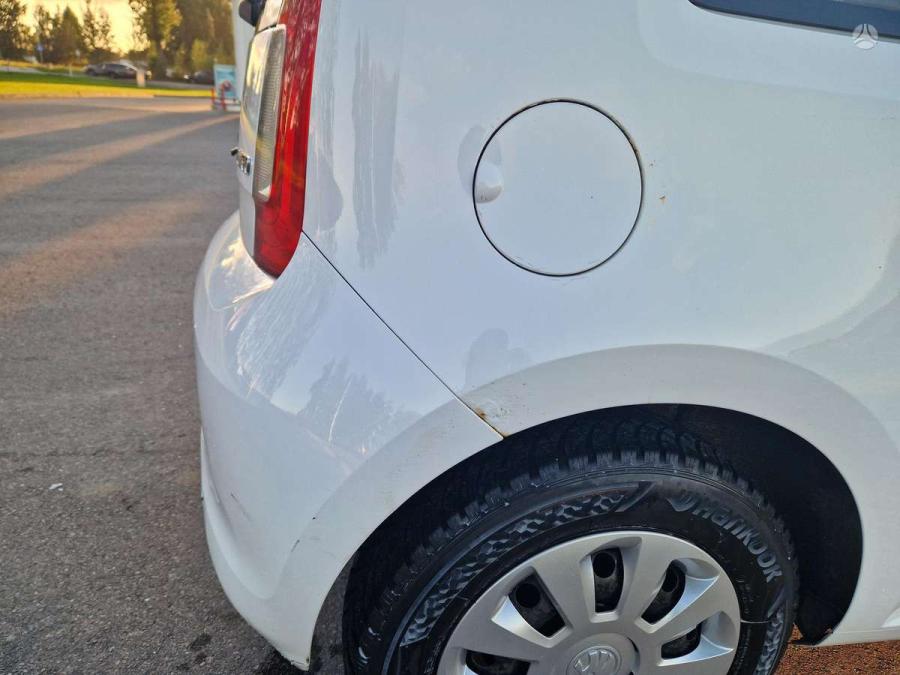 Balts Skoda Citigo 2017 Viļņa, ar dzinēja tilpumu 1.00 L un nobraukumu 190 tūkst. km par 2800 €, foto 10 vietnē AUTOMOTO.COM.LV