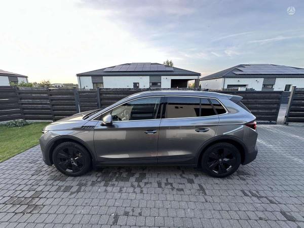 Grey Skoda Elroq 2025 in Vilnius, with an engine capacity of 0.00 L and mileage of 7 thousand km for 33499 €, photo 5 on AUTOMOTO.COM.LV