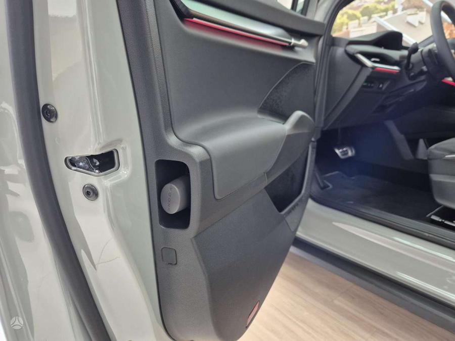 Grey Skoda Elroq 2026 in Siauliai, with an engine capacity of 0.00 L and mileage of 0 thousand km for 49990 €, photo 19 on AUTOMOTO.COM.LV