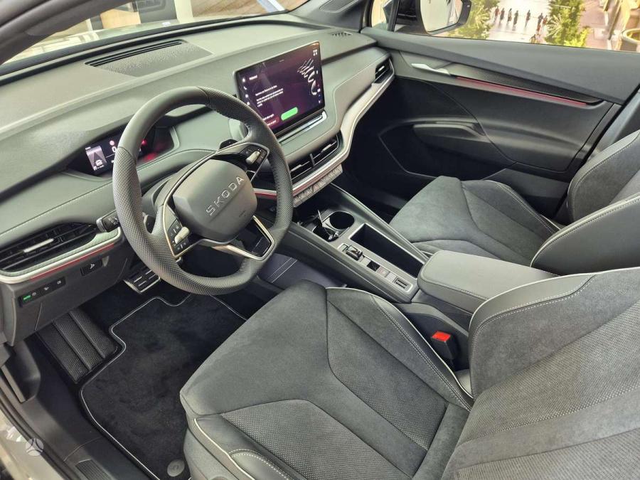 Grey Skoda Elroq 2026 in Siauliai, with an engine capacity of 0.00 L and mileage of 0 thousand km for 49990 €, photo 21 on AUTOMOTO.COM.LV