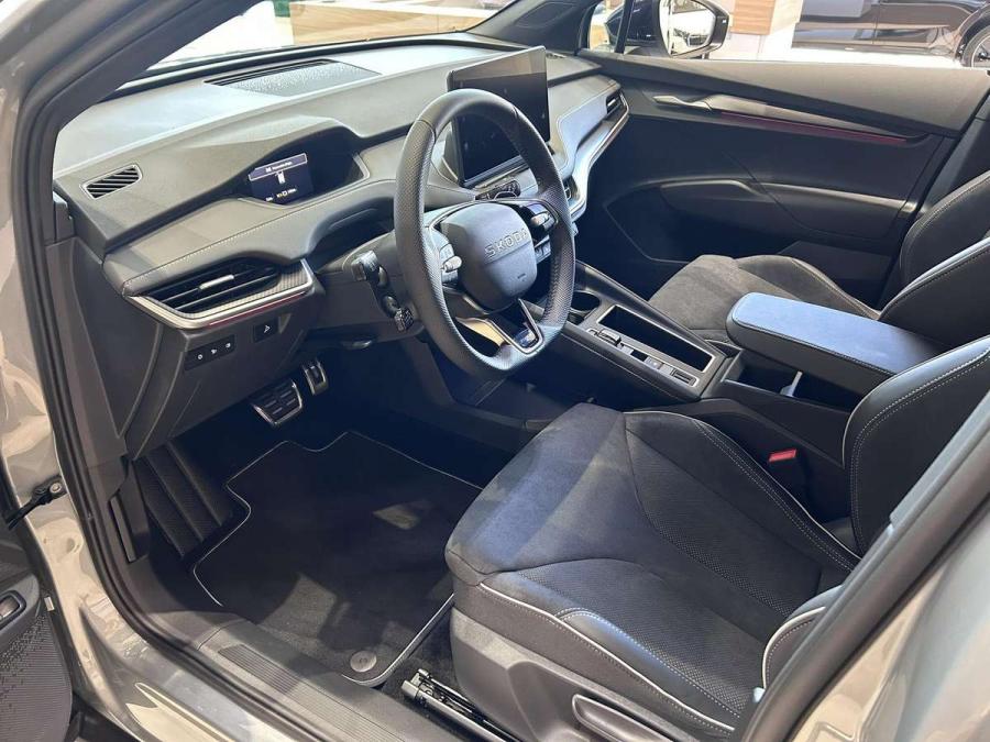 Pelēks Skoda Elroq 2026 Viļņa, ar dzinēja tilpumu 0.00 L un nobraukumu 0 tūkst. km par 53490 €, foto 12 vietnē AUTOMOTO.COM.LV