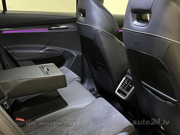 Pelēks Skoda Elroq 2025 Tallina, ar dzinēja tilpumu 0.00 L un nobraukumu 12 tūkst. km par 42900 €, foto 4 vietnē AUTOMOTO.COM.LV