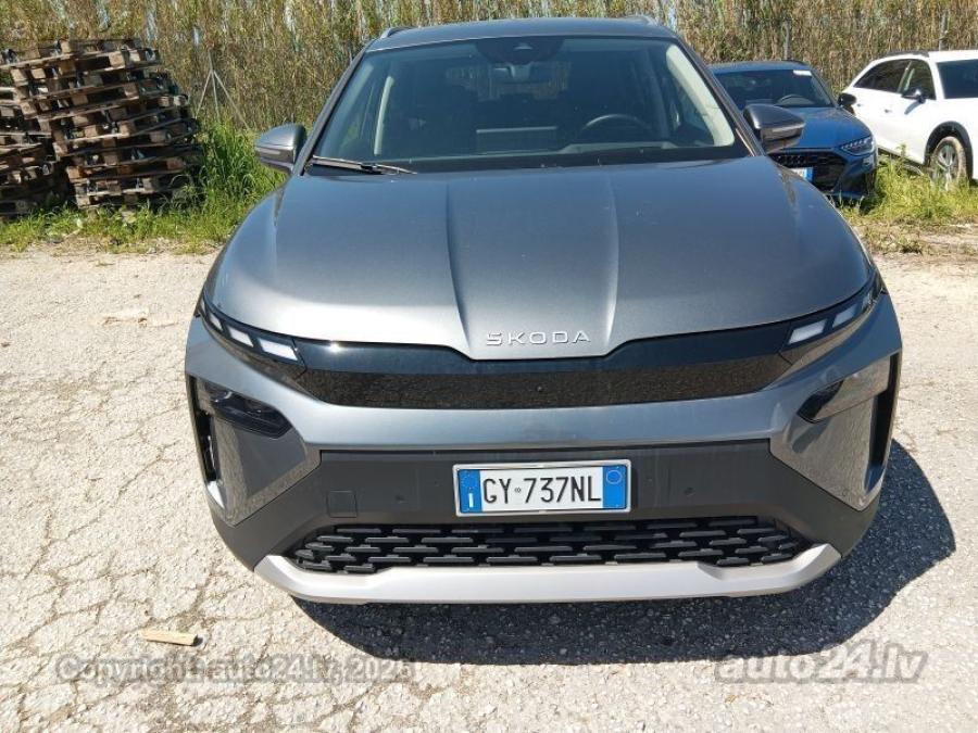 Pelēks Skoda Elroq 2025 Tallina, ar dzinēja tilpumu 0.00 L un nobraukumu 7 tūkst. km par 41900 €, foto 4 vietnē AUTOMOTO.COM.LV