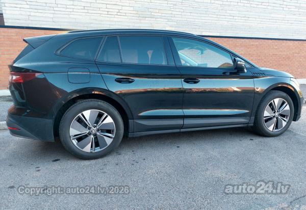Black Skoda Enyaq 2021 in Tallinn, with an engine capacity of 0.00 L and mileage of 81 thousand km for 20800 €, photo 6 on AUTOMOTO.COM.LV