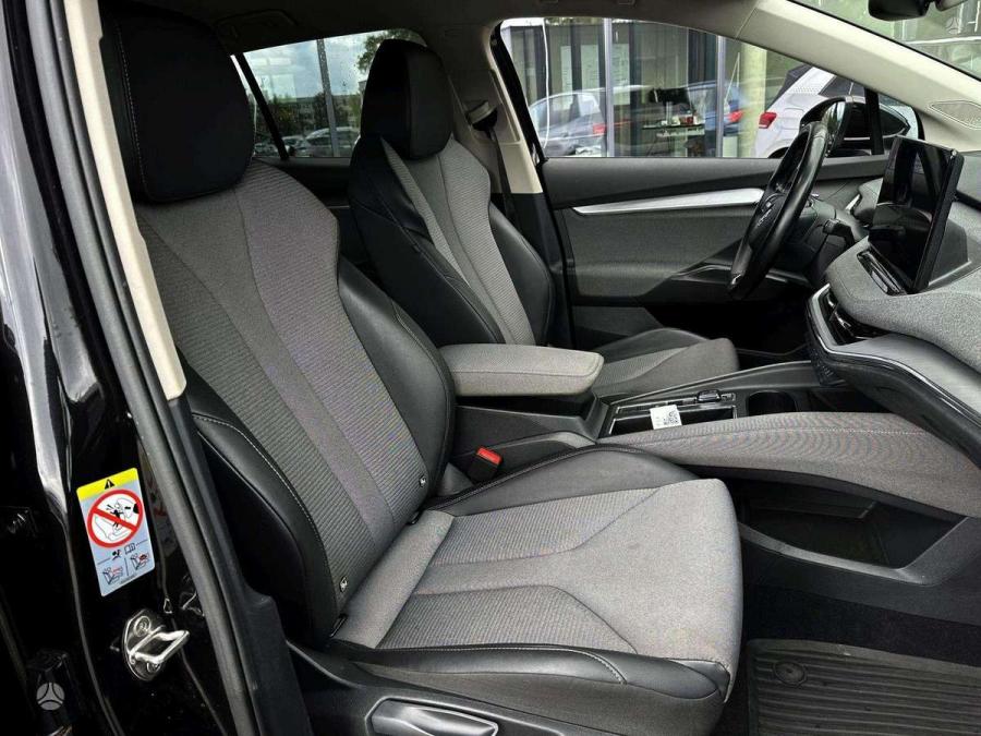 Black Skoda Enyaq 2021 in Kaunas, with an engine capacity of 0.00 L and mileage of 199 thousand km for 17300 €, photo 7 on AUTOMOTO.COM.LV