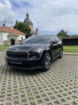 Melns Skoda Enyaq 2022 Kauņa, ar dzinēja tilpumu 0.00 L un nobraukumu 260 tūkst. km par 19999 €, foto  vietnē AUTOMOTO.COM.LV