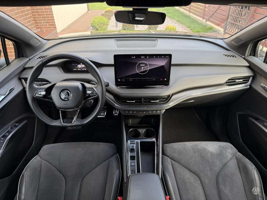 Melns Skoda Enyaq 2022 Šauļi, ar dzinēja tilpumu 0.00 L un nobraukumu 183 tūkst. km par 25990 €, foto 14 vietnē AUTOMOTO.COM.LV