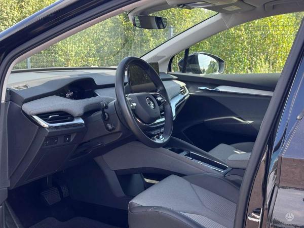Melns Skoda Enyaq 2022 Viļņa, ar dzinēja tilpumu 0.00 L un nobraukumu 70 tūkst. km par 28400 €, foto 10 vietnē AUTOMOTO.COM.LV