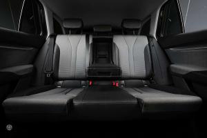 Black Skoda Enyaq 2022 in Vilnius, with an engine capacity of 0.00 L and mileage of 114 thousand km for 27500 €, photo 19 on AUTOMOTO.COM.LV