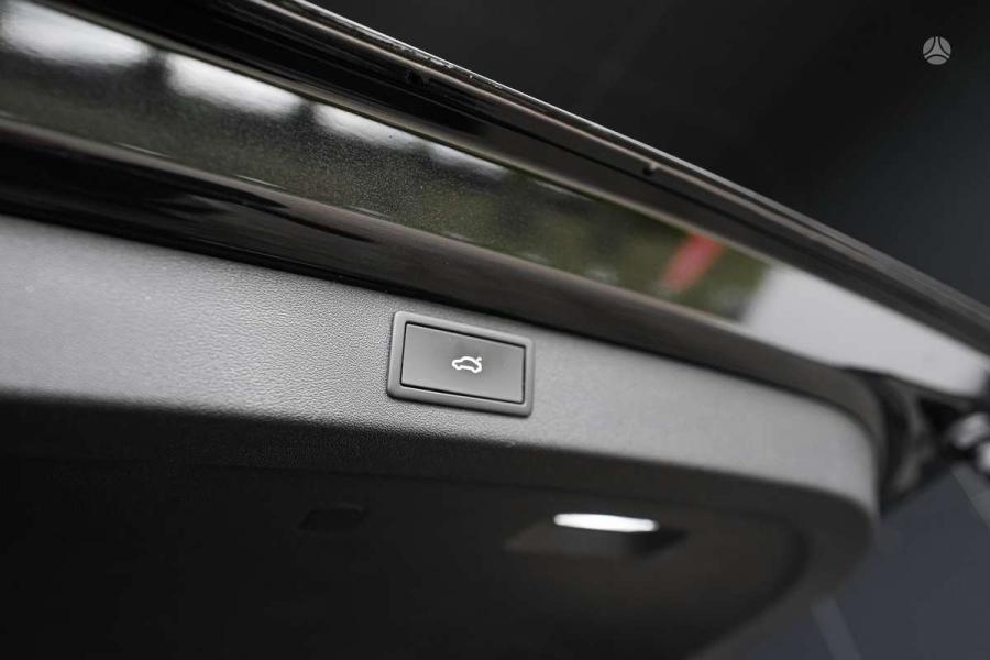 Black Skoda Enyaq 2022 in Vilnius, with an engine capacity of 0.00 L and mileage of 114 thousand km for 27500 €, photo 21 on AUTOMOTO.COM.LV