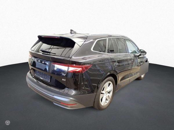 Melns Skoda Enyaq 2022 Viļņa, ar dzinēja tilpumu 0.00 L un nobraukumu 149 tūkst. km par 25490 €, foto 5 vietnē AUTOMOTO.COM.LV