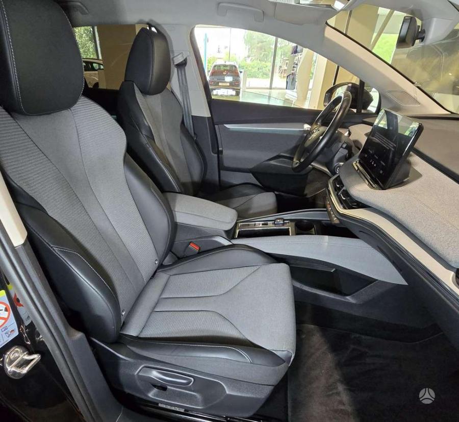 Melns Skoda Enyaq 2023 Šauļi, ar dzinēja tilpumu 0.00 L un nobraukumu 100 tūkst. km par 29800 €, foto 28 vietnē AUTOMOTO.COM.LV