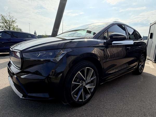 Melns Skoda Enyaq 2023 Viļņa, ar dzinēja tilpumu 0.00 L un nobraukumu 131 tūkst. km par 29500 €, foto 2 vietnē AUTOMOTO.COM.LV