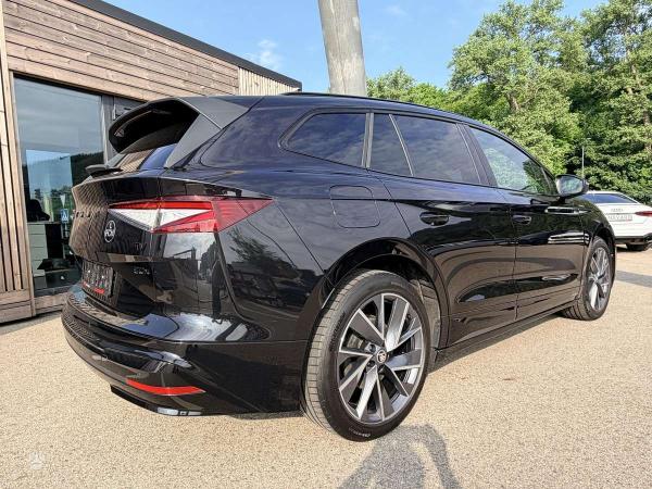 Melns Skoda Enyaq 2023 Viļņa, ar dzinēja tilpumu 0.00 L un nobraukumu 131 tūkst. km par 29500 €, foto 6 vietnē AUTOMOTO.COM.LV