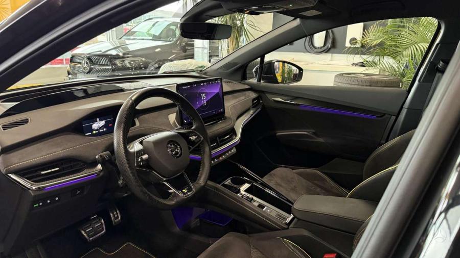 Melns Skoda Enyaq 2023 Viļņa, ar dzinēja tilpumu 0.00 L un nobraukumu 135 tūkst. km par 31989 €, foto 18 vietnē AUTOMOTO.COM.LV