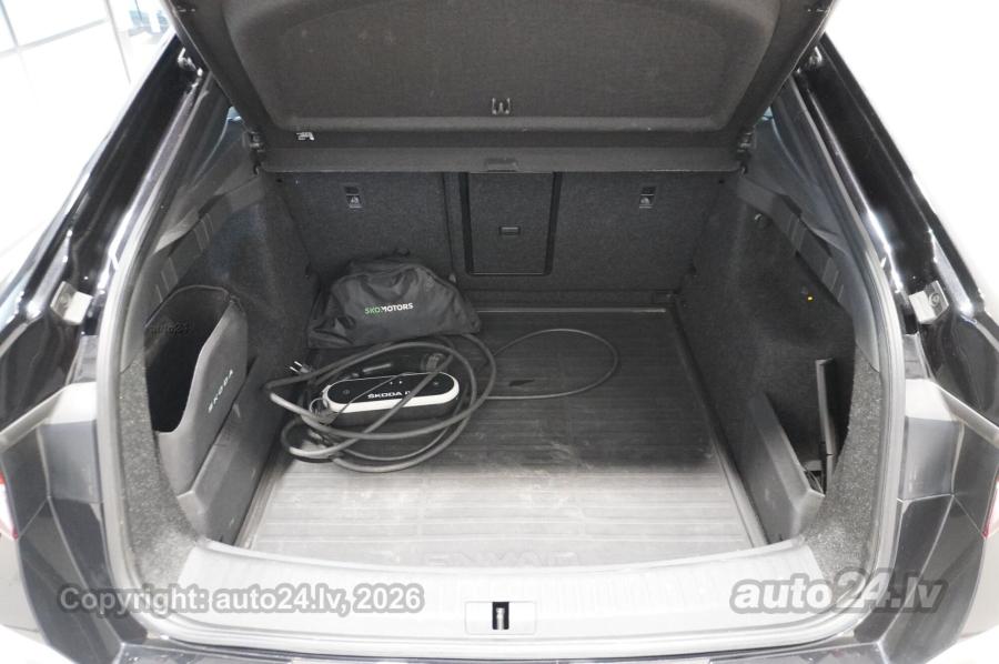 Melns Skoda Enyaq 2024 Tallina, ar dzinēja tilpumu 0.00 L un nobraukumu 54 tūkst. km par 52900 €, foto 8 vietnē AUTOMOTO.COM.LV