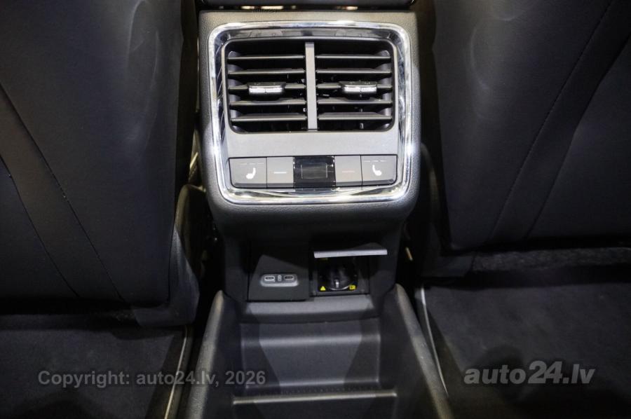 Melns Skoda Enyaq 2024 Tallina, ar dzinēja tilpumu 0.00 L un nobraukumu 54 tūkst. km par 52900 €, foto 13 vietnē AUTOMOTO.COM.LV