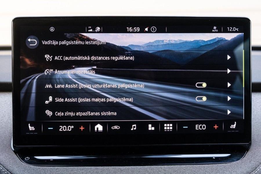 Black Skoda Enyaq 2022 in Jelgava, with an engine capacity of 0.90 L and mileage of 82 thousand km for 28250 €, photo 16 on AUTOMOTO.COM.LV